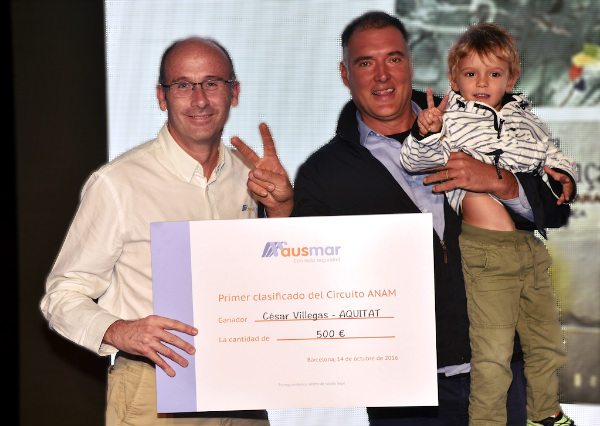 Ausmar presented its new life-rafts at The Barcelona Boat Show - Ausmar ...